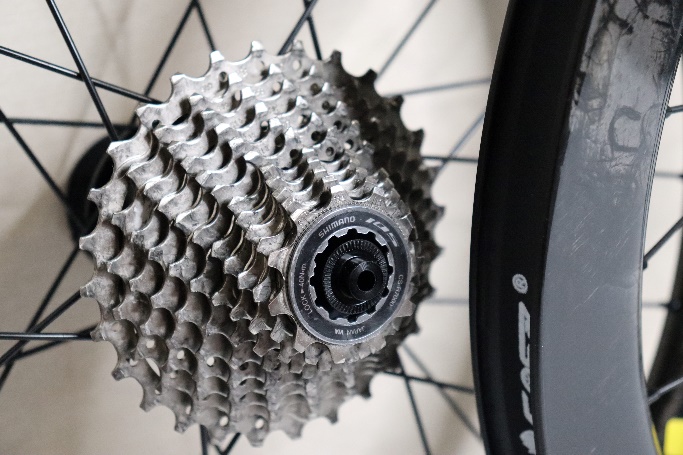 Brandless Carbon Wheelset (Raw Carbon) - Autumn Angel Sports